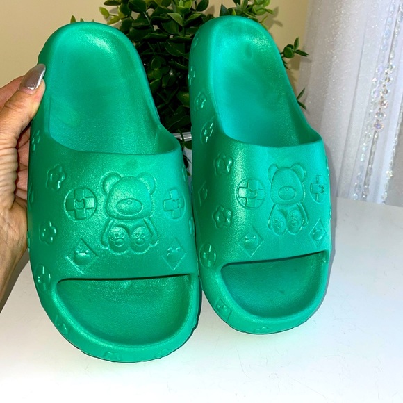 Shoes | Super Cute Green Teddy Bear Slides W Flowers | Poshmark